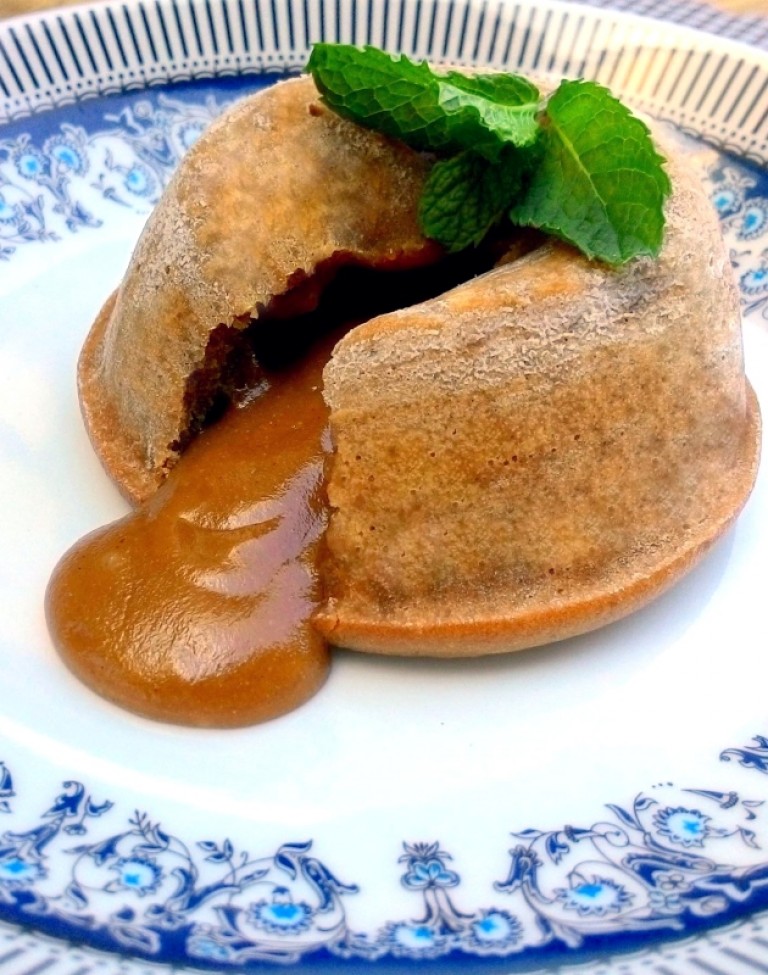 Petit gateau de doce de leite – COZINHANDO PARA 2 OU 1