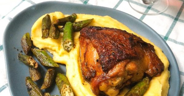 Frango com quiabo e angu de milho – COZINHANDO PARA 2 OU 1